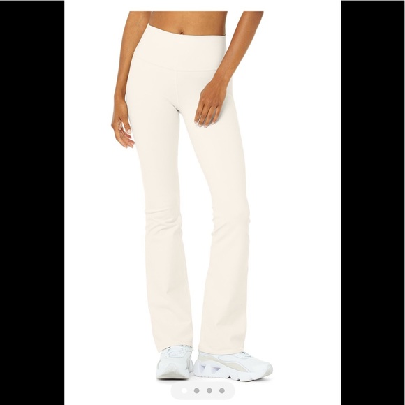 ALO Yoga | Pants & Jumpsuits | Nwt Alo Airbrush High Waisted 78 Boot ...